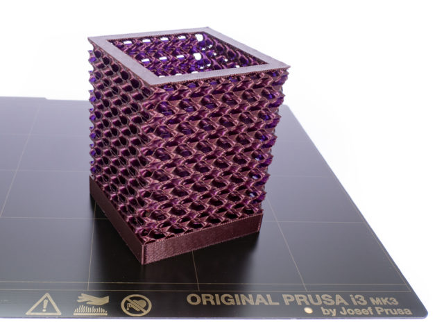 “Modeling” with PrusaSlicer - Modifier meshes tutorial - Original Prusa 3D Printers